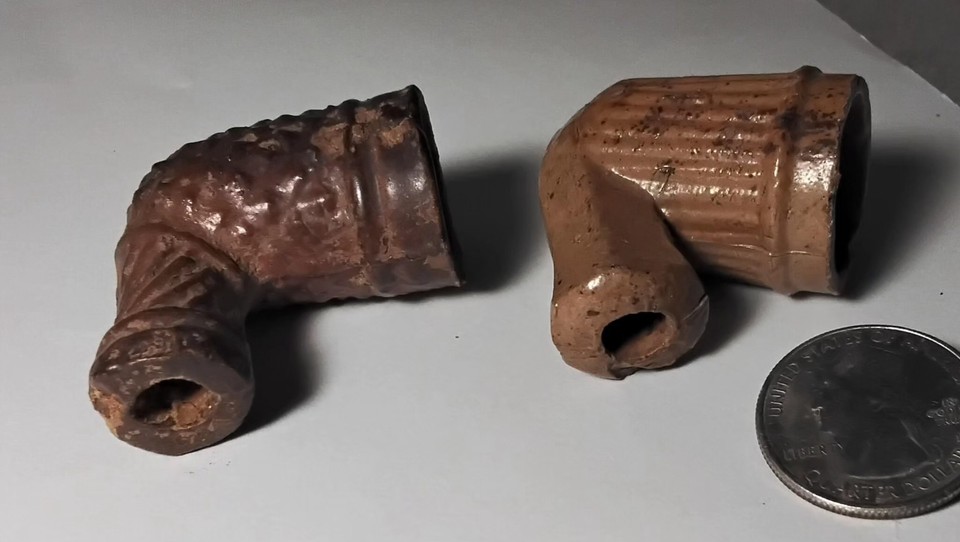 Two 19th Century clay pipes as produced by Pampling Pipe factory in ...