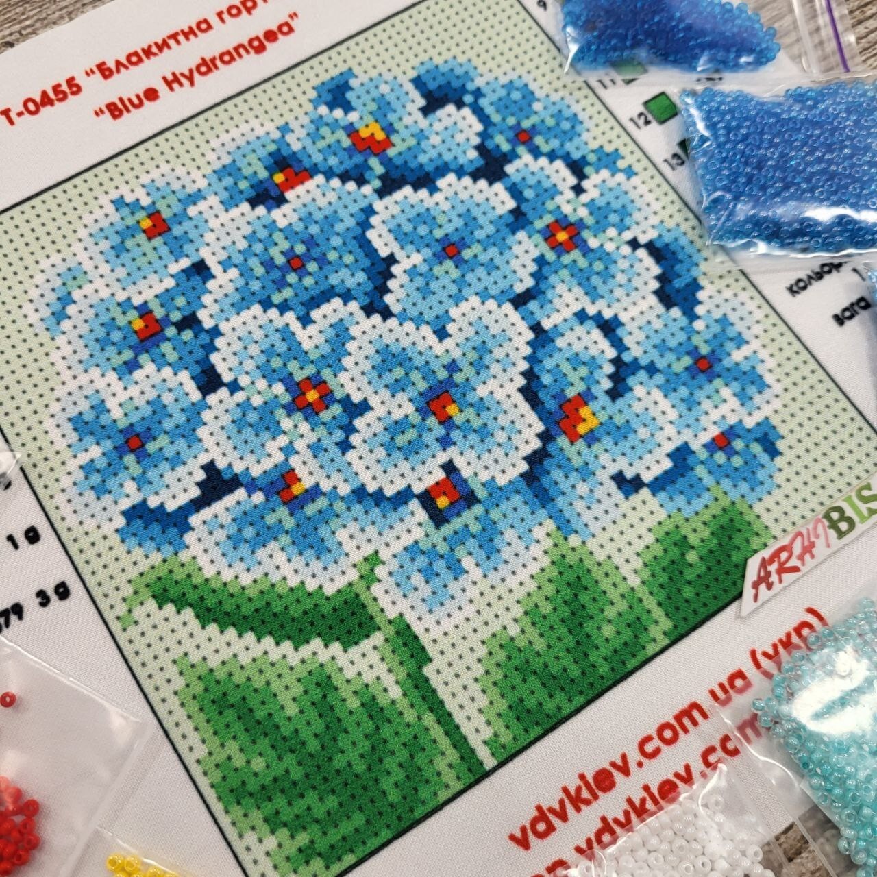 Bead Embroidery Kit Blue Hydrangea DIY Stamped Bead Needlepoint ...