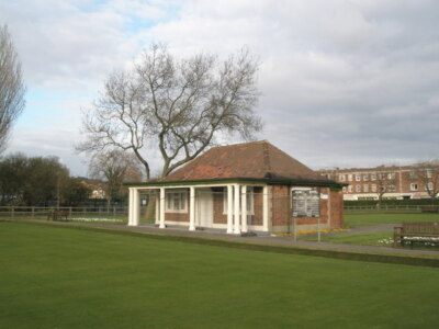 Photo 6x4 Cosham Park Bowling Club Highbury/SU6604 c2008 | eBay UK