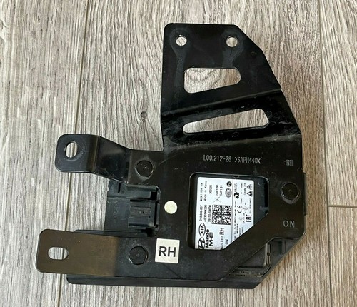 2020 2021 KIA TELLURIDE RIGHT BLIND SPOT RADAR SENSOR BRACKET, 99150 ...