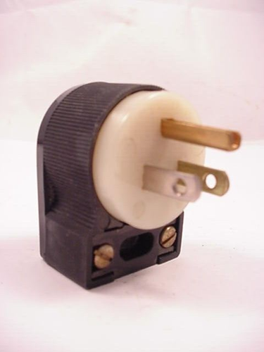 Hubbell HBL5266CA 15 Amp 125VAC/DC 90 degree Dead Front Plug Ships Same ...