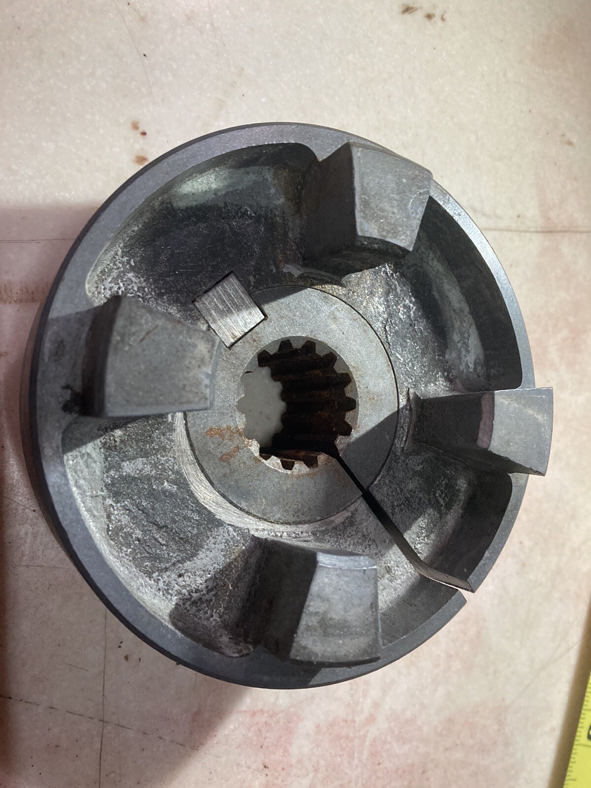 Magnaloy M500 Coupling Hub 12/24 14T spline (1-1/4) for pump drive ...