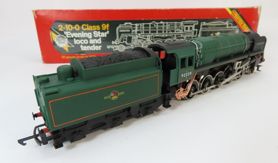 OO Gauge Hornby R065 Class 9F 92220 Evening Star 2-10-0 BR Green Loco ...