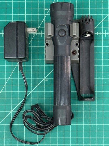 Streamlight Polystinger Rechargeable Flashlight + Power Supply Battery ...