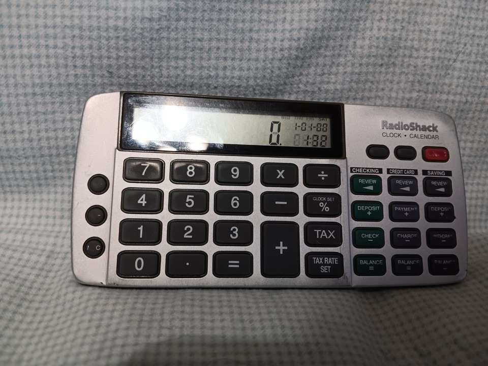 VTG RADIO SHACK Checkbook Clock CALCULATOR Datexx 65-504A Silver 3"x6 ...