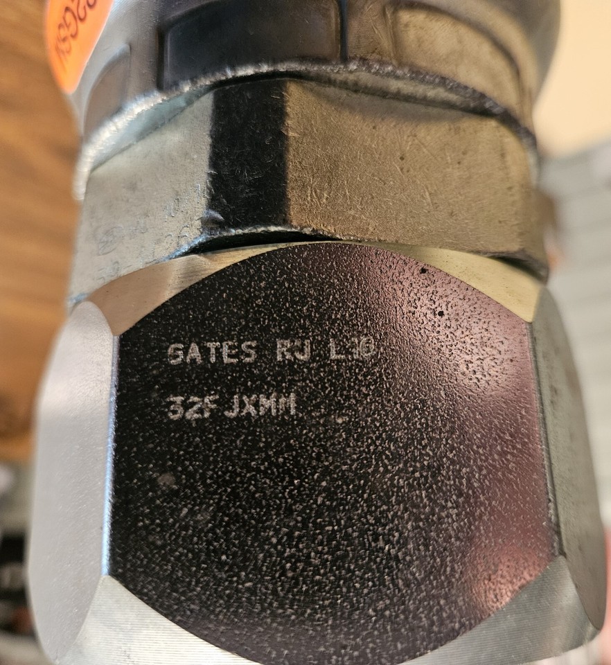 G23170-3232 Gates 32GSM-32FJX Hydraulic Hose Fitting 2-1/2"-12 FNPT x 2 ...