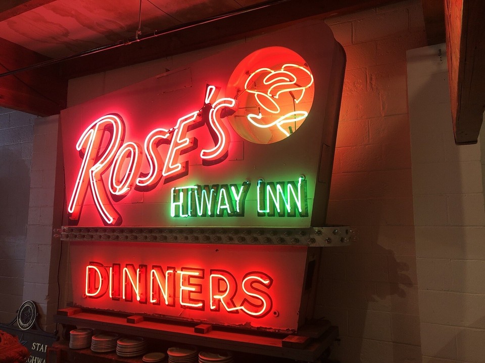 Roses Hiway Inn Cafe Iconic Neon Vintage Pole Sign Highway 99 Seattle ...