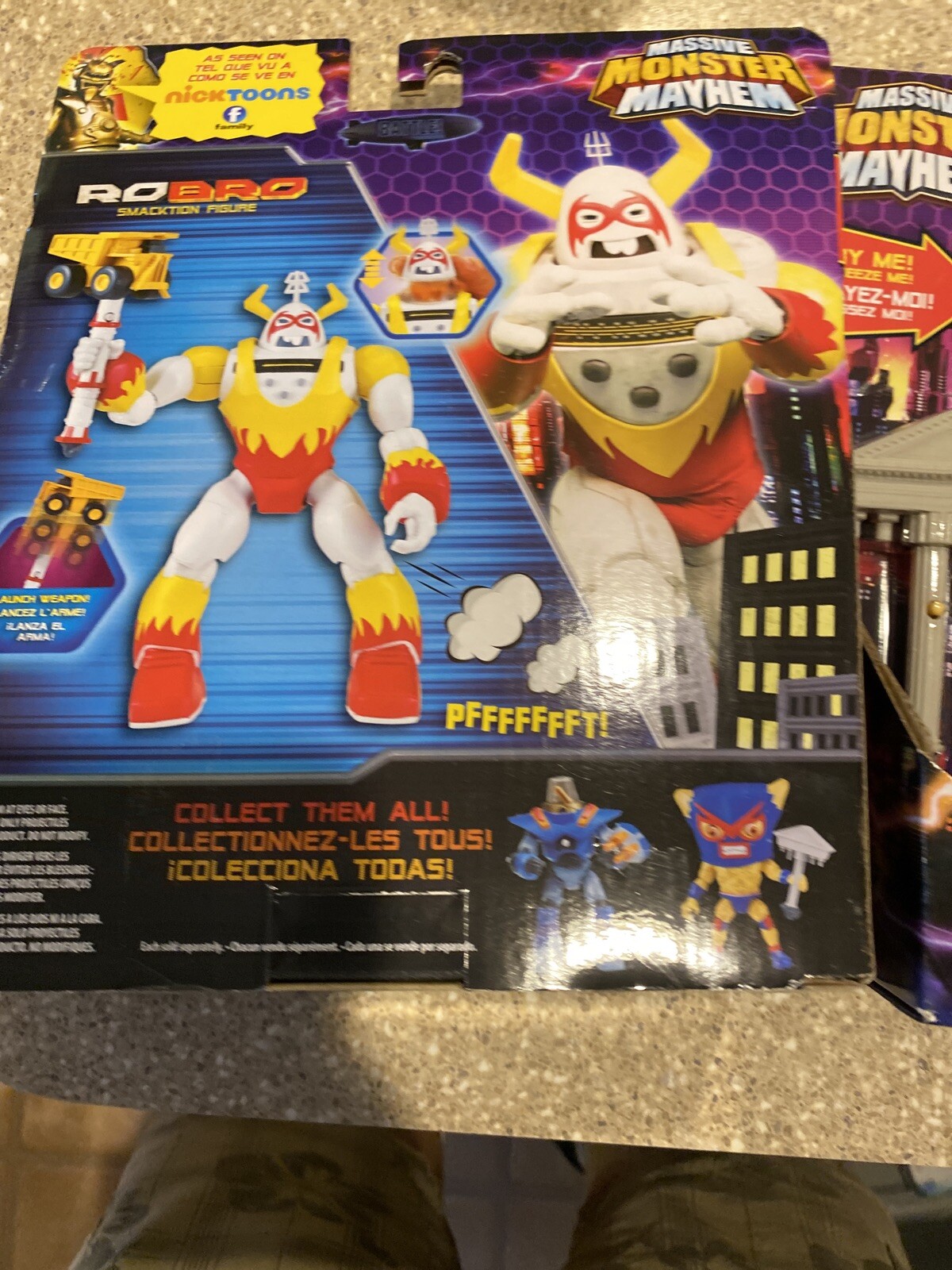 Massive Monster Mayhem Heroes Monsters 8'' Dome Diddy & Macho Cheese ...