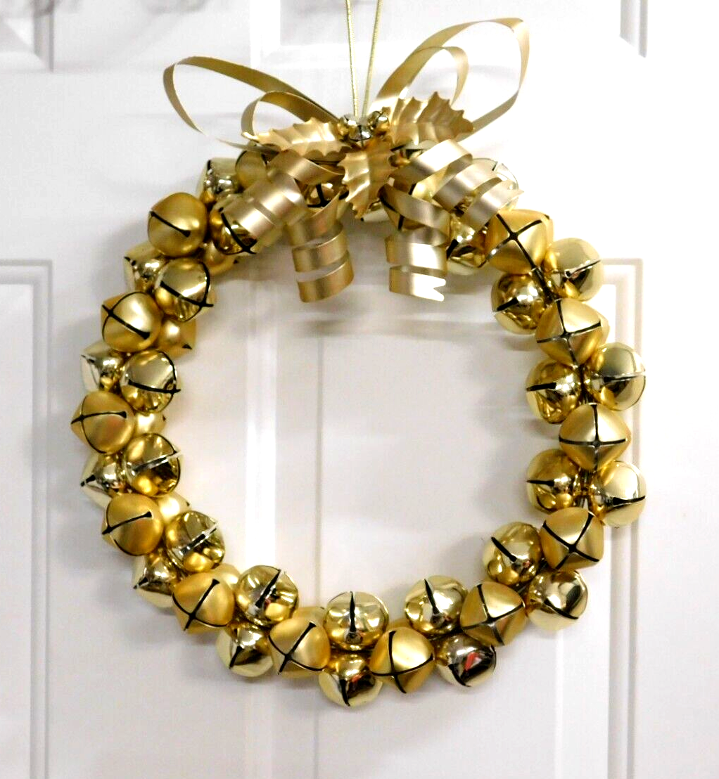 Jingle Bell Wreath Martha Stewart 13 DIY Outdoor Christmas Decorations
