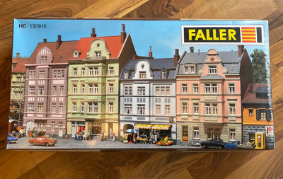 Faller 130915 Stadthäuserzeile »Goethestraße« H0 NEU und OVP RARITÄT ...