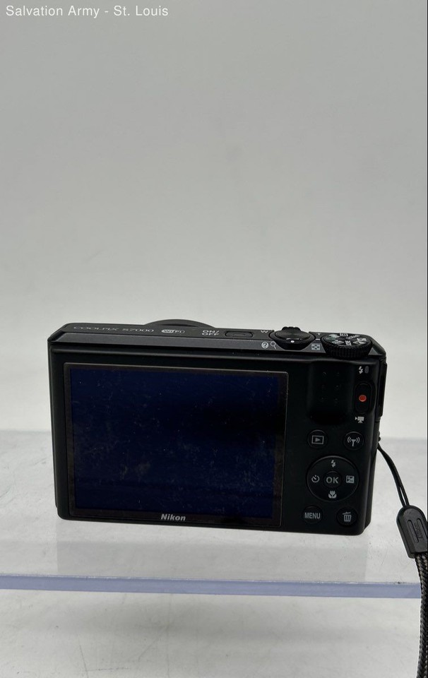 Nikon Coolpix Black 16 Megapixel 20x Wide Zoom Compact Digital Camera ...