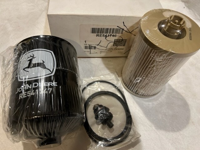 OEM John Deere Fuel Filter Kit RE541746 for sale online | eBay
