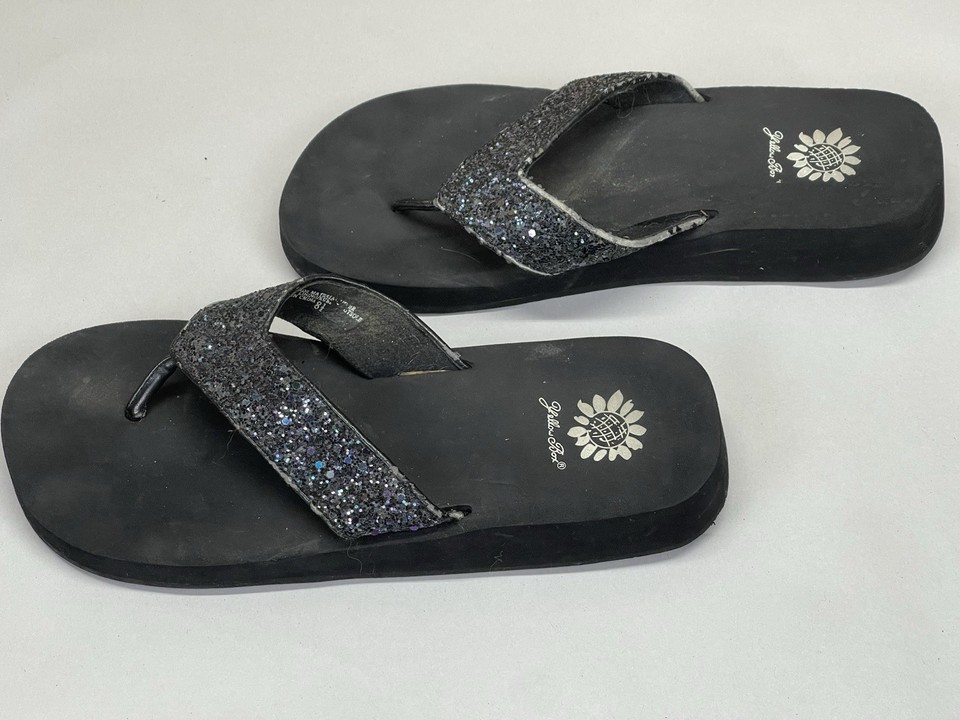 Yellow Box Women’s Black Bedazzled Wide Strap Flip Flops Size 8.5 | eBay