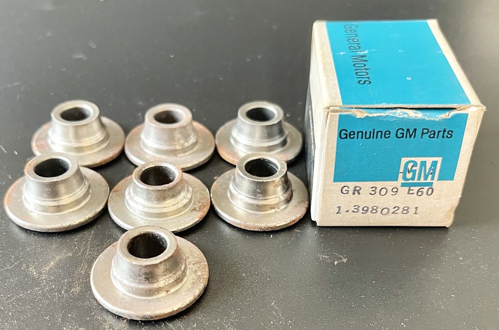 Qty (7) NOS GM 71 72 73 74 75 Chevrolet Vega Valve Spring Caps 3980281 ...