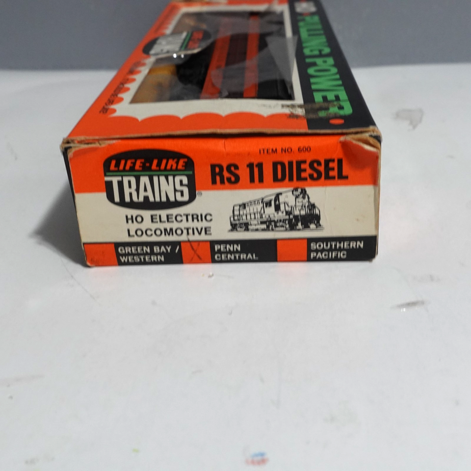Life Like Trains Milwaukee Road FM C Liner Locomotive HO Scale | eBay