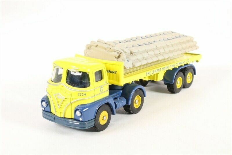 Lledo Trackside DG15000 Foden S21 with flatbed trailer and cement load ...