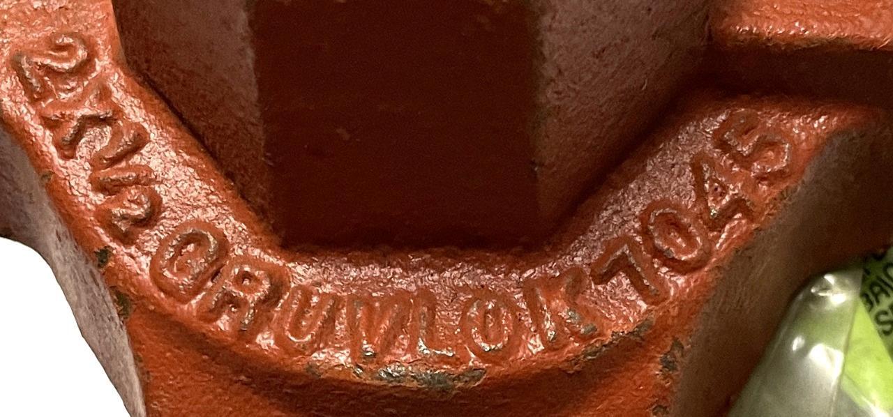 Gruvlok 7045 2" x 1/2" Ductile Iron Clamp-T W/ Grooved Branch 500 PSI ...