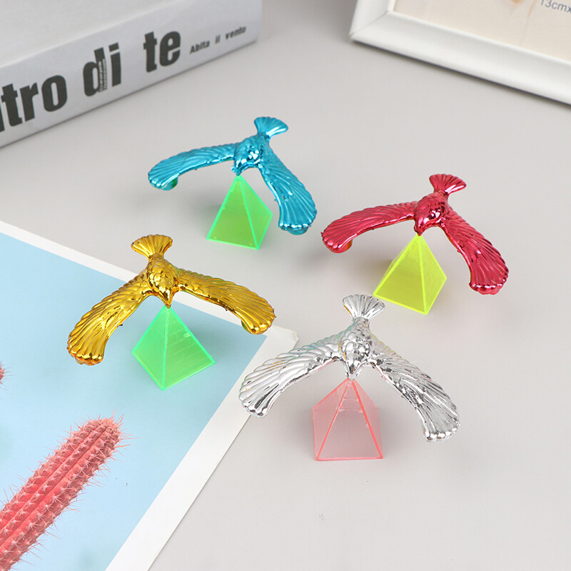 2pcs Novelty Amazing Balance Eagle Bird Toy Balance Gag Toy for Kid ...