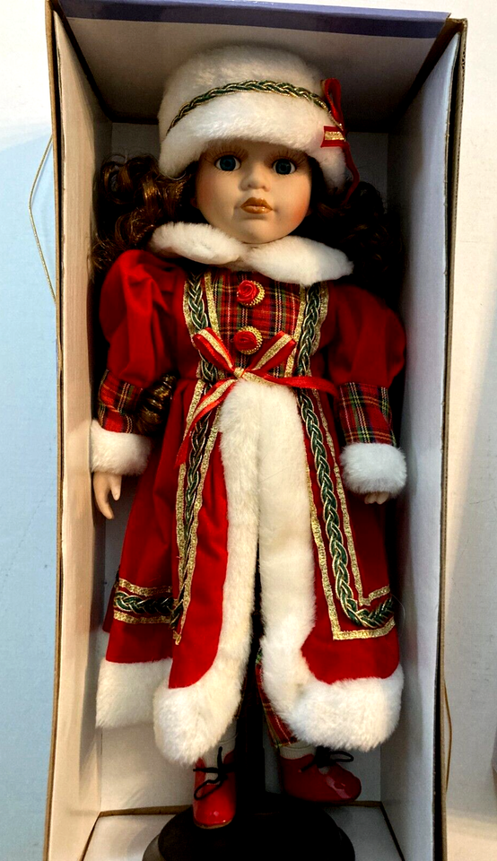 2001 Porcelain Doll - The Doll House Collection Dolls by Trisha 16 ...