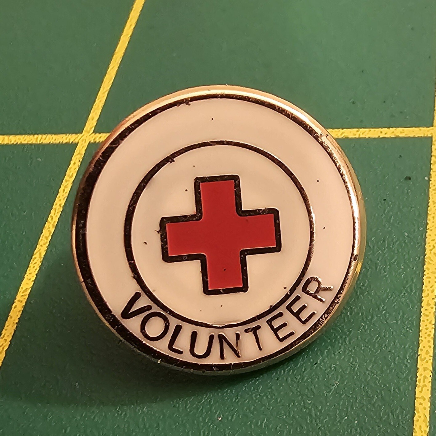 Red Cross Enameled Volunteer pushback Push pin lapel | eBay