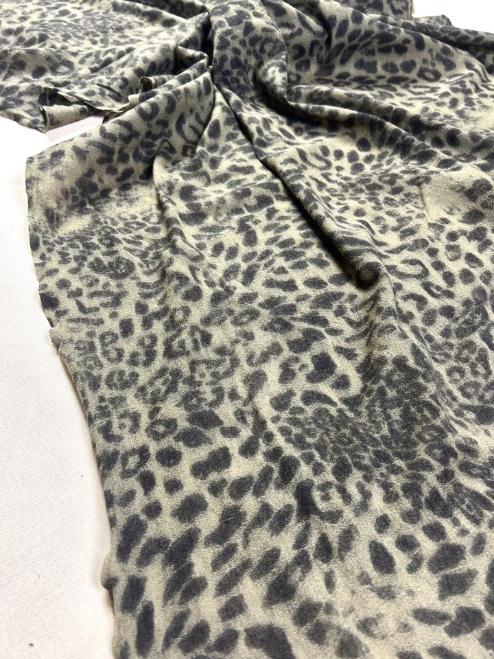 Hugo Boss Orange Animal Leopard Print Scarf | eBay