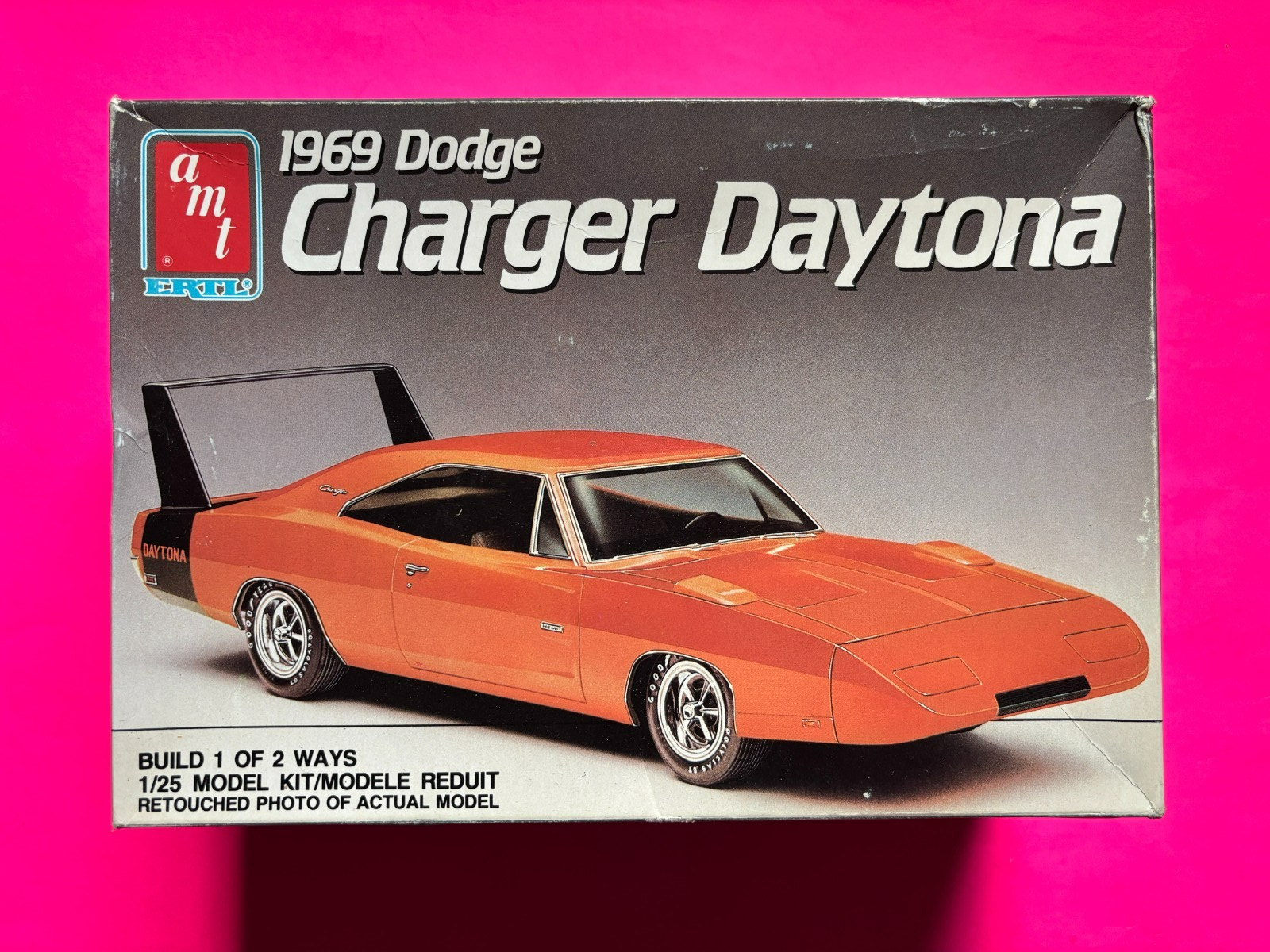 1969 DODGE CHARGER DAYTONA MODEL KIT 1/25 SCALE AMT ERTL NEW COOL LOOK ...