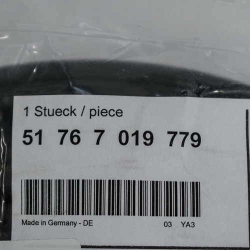 BMW 5 F10 FRONT BONNET HOOD RUBBER SEAL 51767019779 11-15 NO DUTY TO 🇺🇸 ...