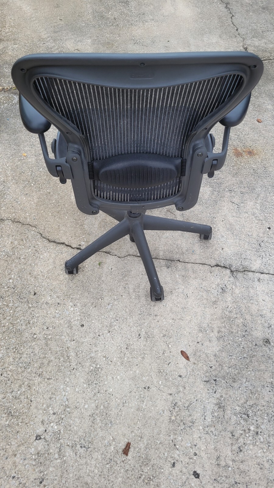 Herman Miller Aeron Mesh office chair, size B, model AE113AWB, color ...