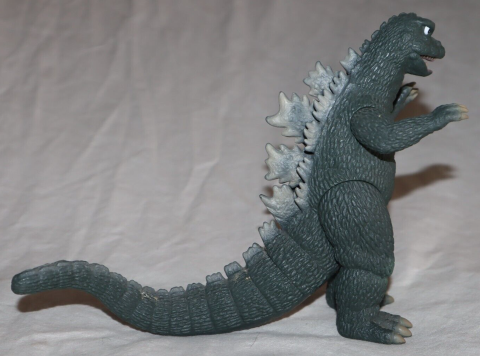 GODZILLA 1968 MEMORIAL BOX VERSION 6" FIGURE VTG BANDAI 2003 ...