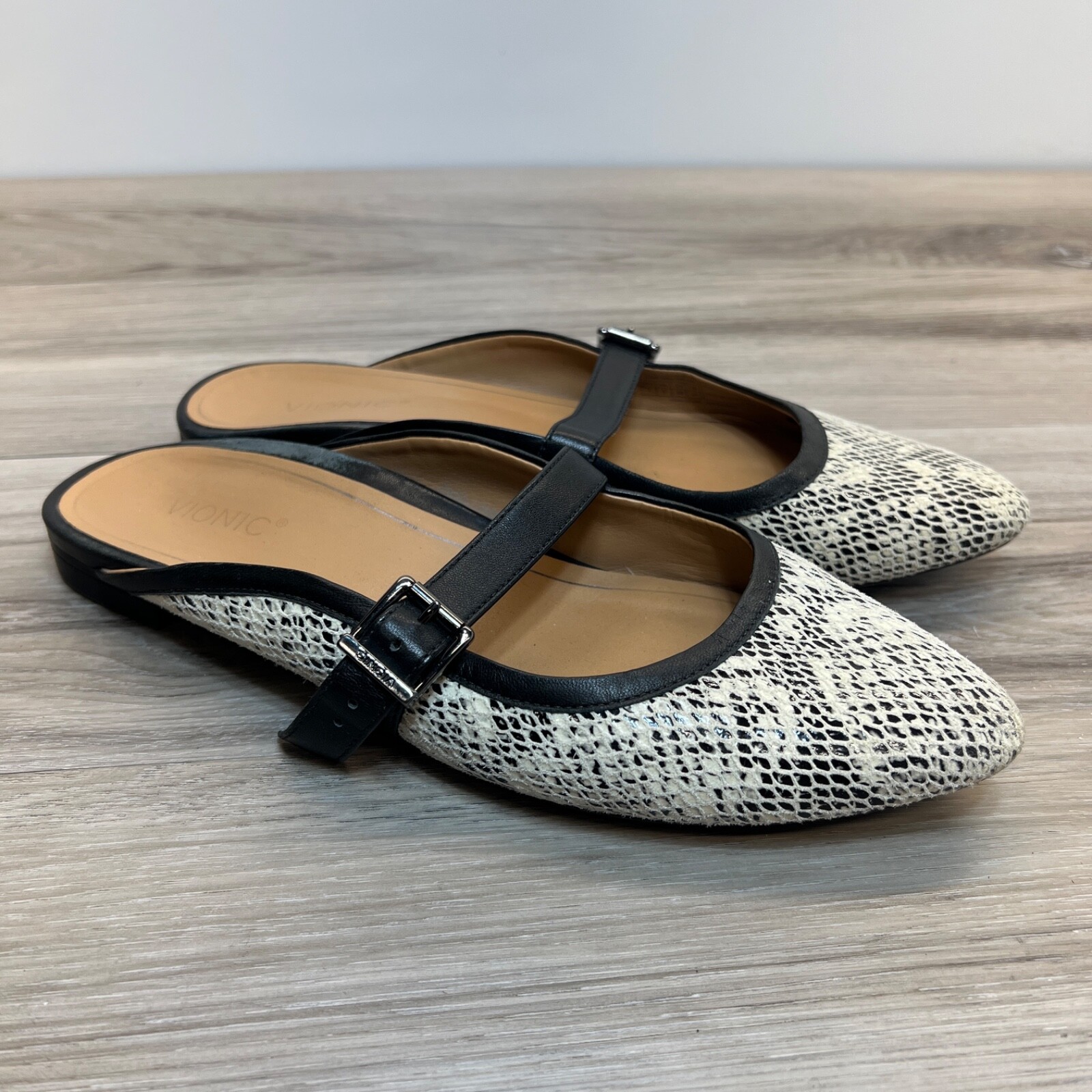 Vionic Esme Womens Size 7 Snake Print Slip On Flat Mules Strap Buckle ...
