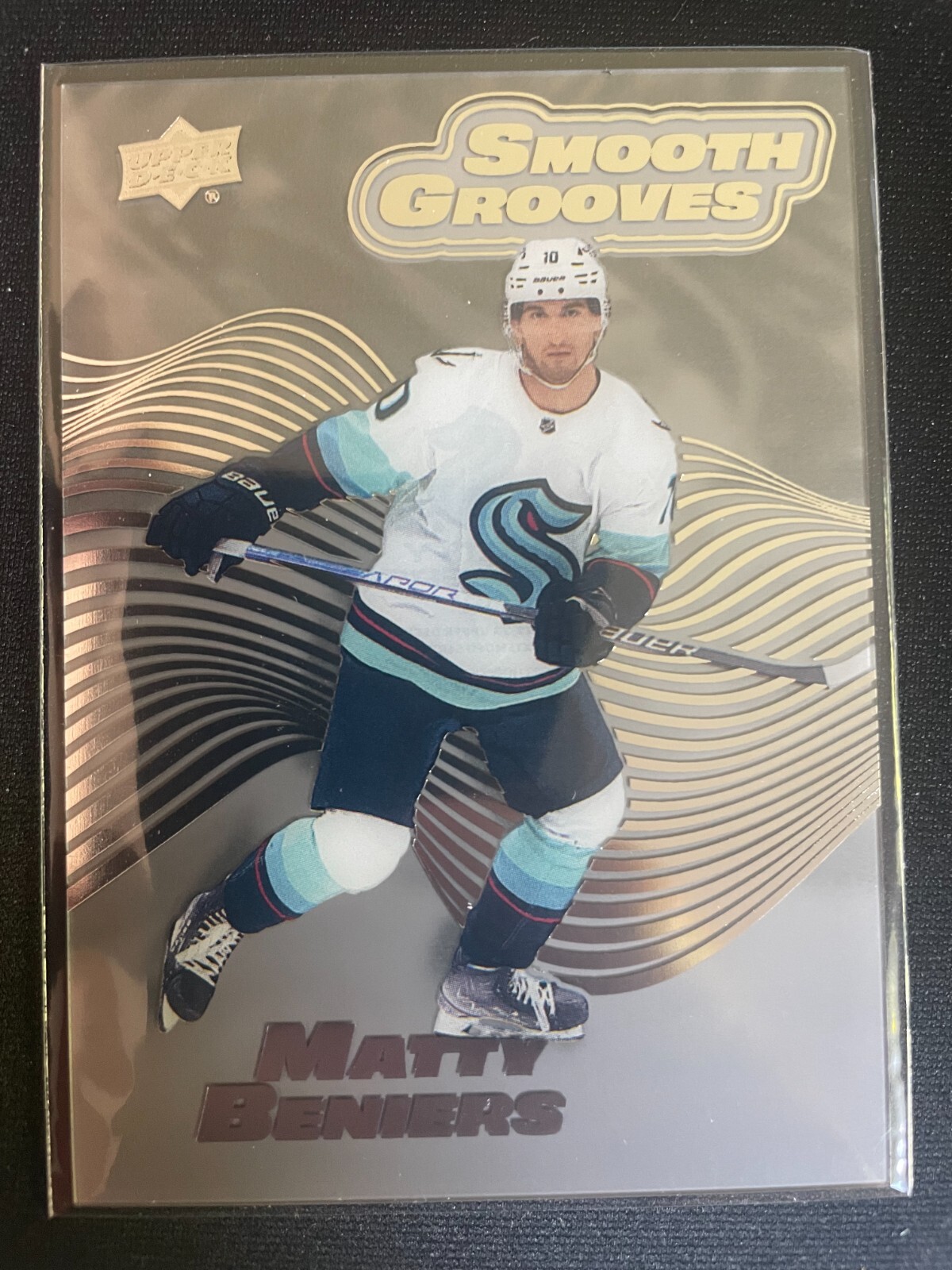 Matty Beniers 2022-23 Upper Deck Extended Smooth Grooves Insert RC Card ...