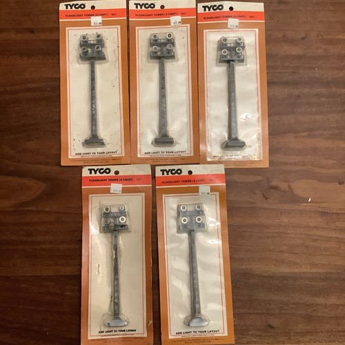 Lot of 5 HO Scale Floodlight Tower 4 Light by Tyco New in Pkg | eBay