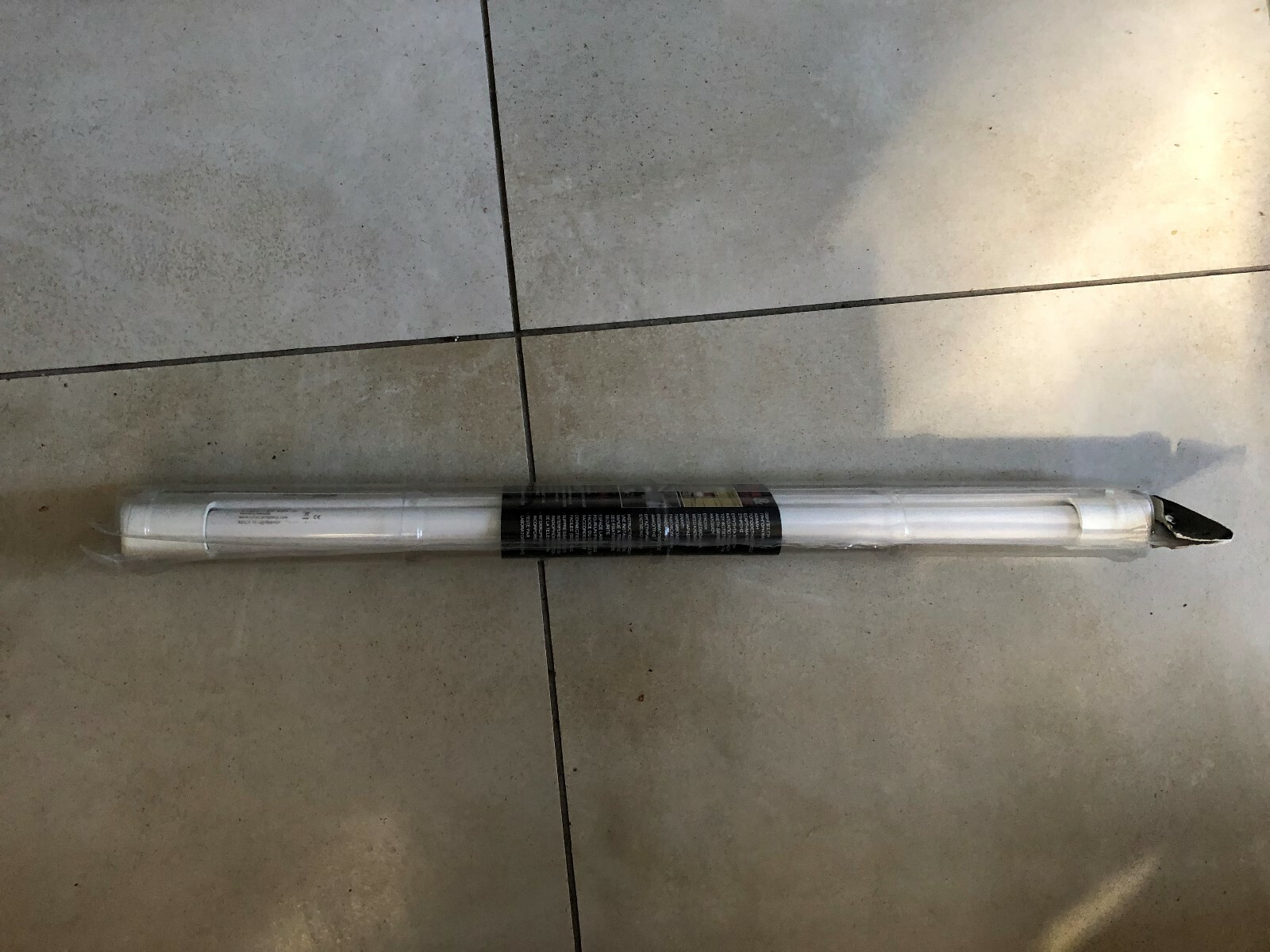 Pilux - Danpex Fluorescent Under Cabient Link Light with built in ...