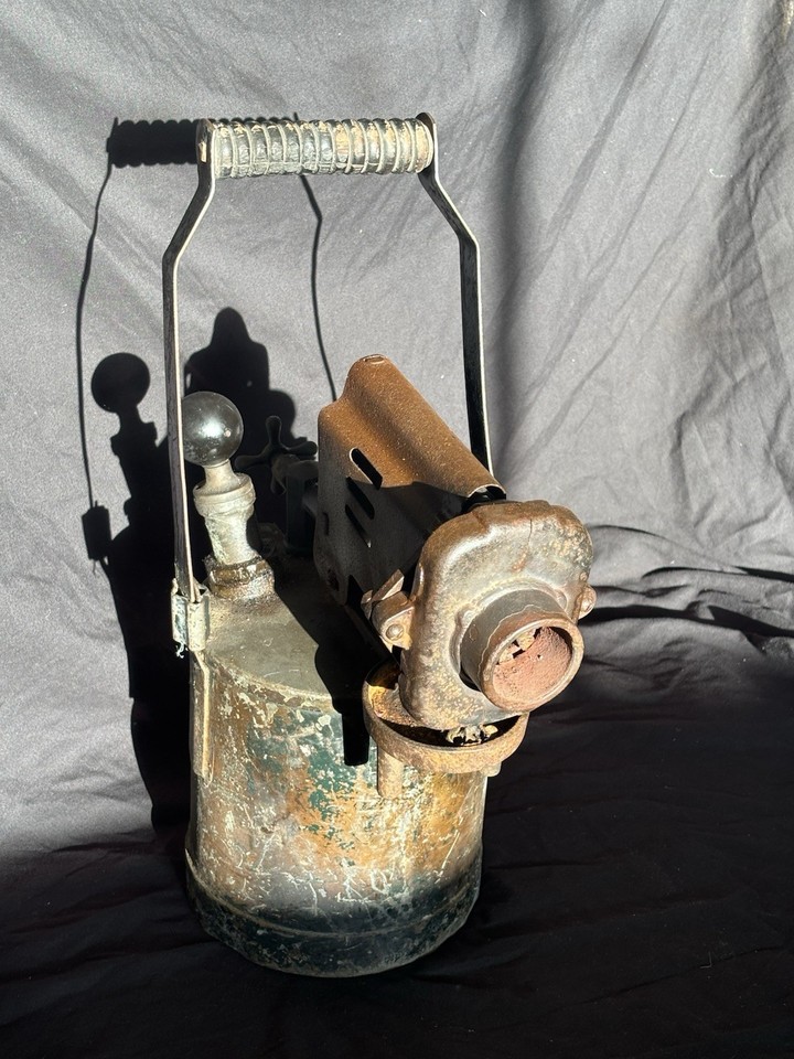 Large vintage Military blow torch 1943 Broad arrow mark 17 " | eBay