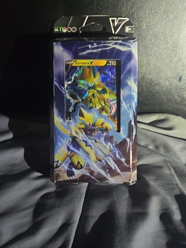 Pokemon Zeraora V Battle Starter Deck Ready-to-Play 60-Card Deck ...