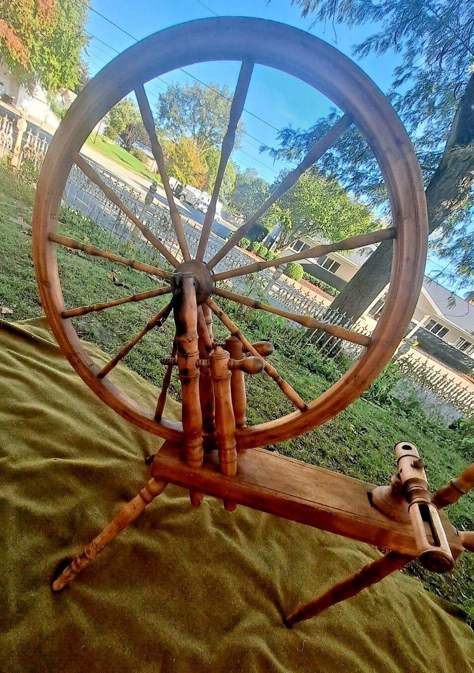 Antique Primitive Spinning Wheel | eBay