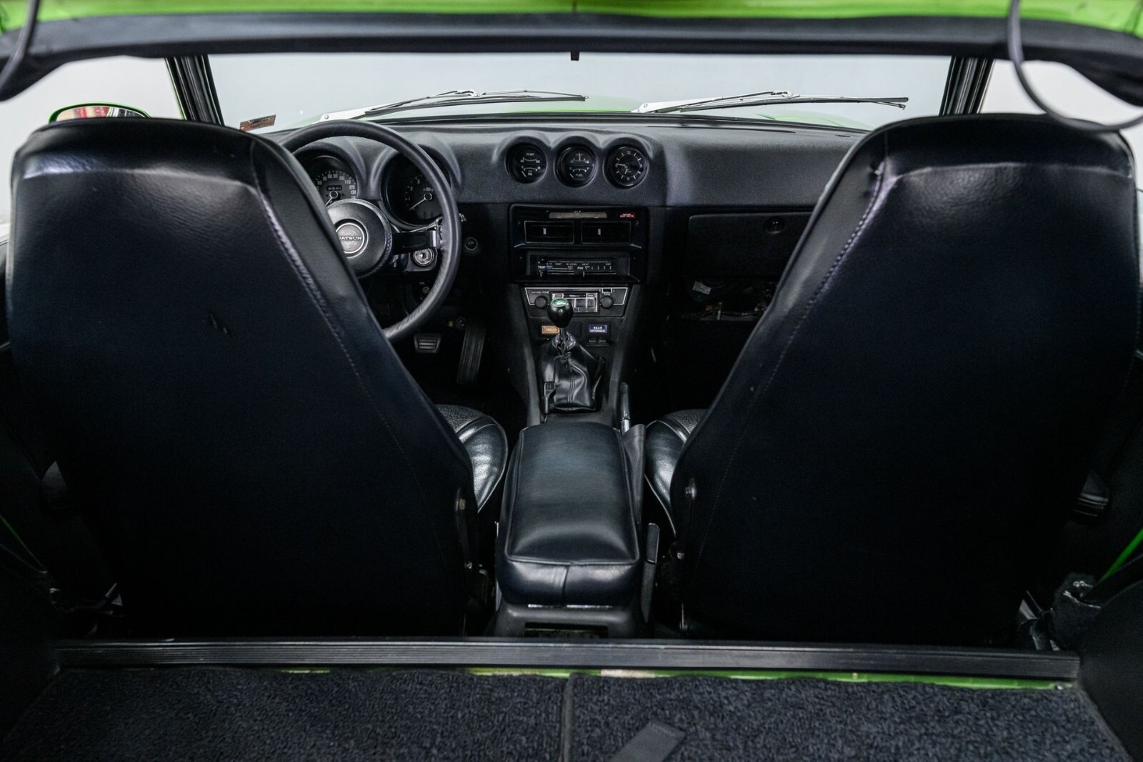 New Accu-Form Precision-Molded Dash Cap (Top Half) / FOR 74-78 DATSUN ...