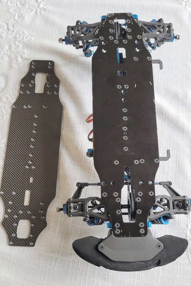 Team Associated TC7.1 Factory Team slider Aluminum & CF chassis, Savox ...