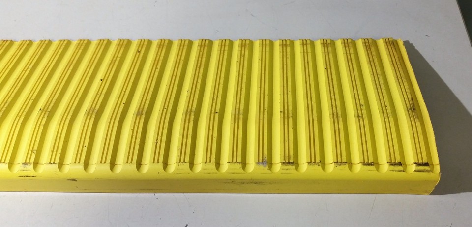 New Flyer 041753 Nosing Step Yellow | eBay