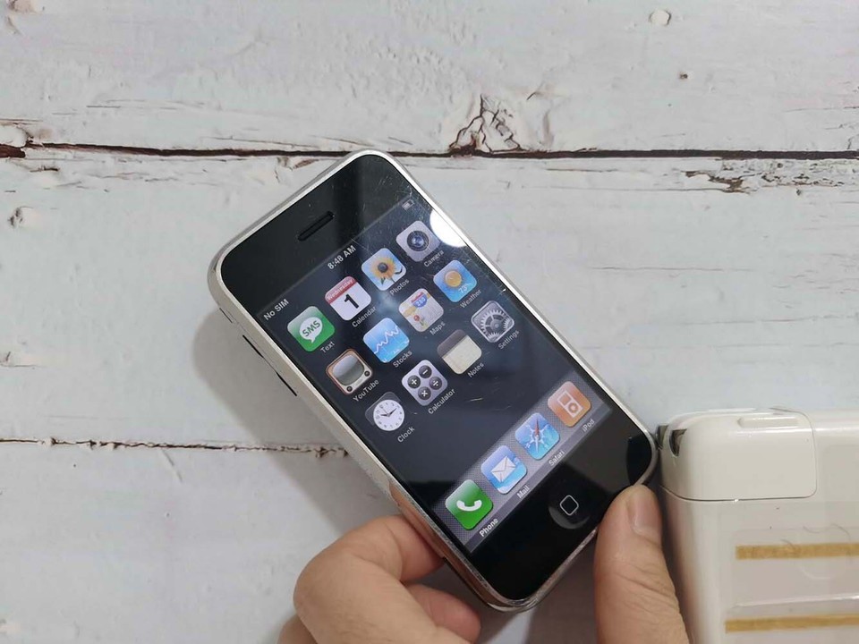 Apple iPhone first Generation Smart phone 2G 8GB IOS 1.0 ( Unlocked ) | eBay