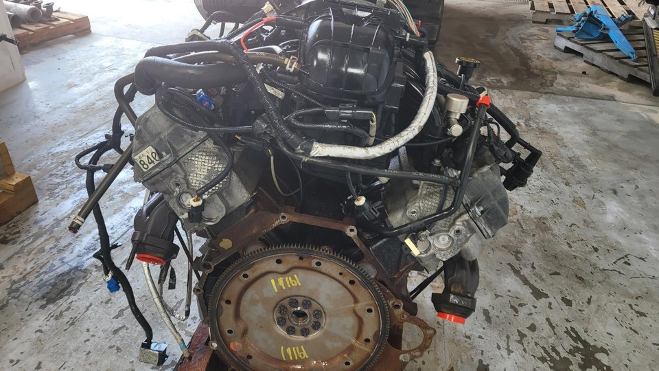 2005-2007 Ford F250-F350 6.8L Gas Engine, 130k Miles **RUNS GOOD ASK ...