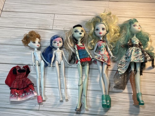 Lot Monster & Ever After High Dolls Foxanne Featherly Lagoona Frankie ...