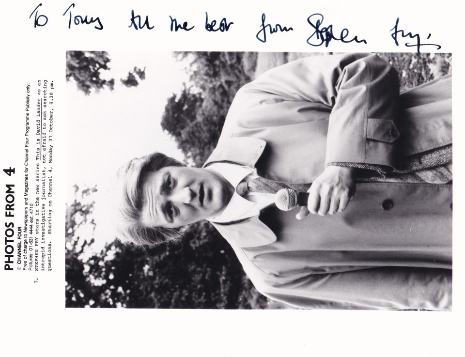 STEPHEN FRY British COMIC ACTOR TV Presenter EARLY Channel 4 ...