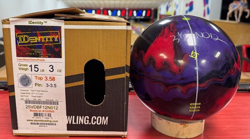 15 lb STORM IDENTITY B-C-P BOWLING BALL - NEW IN BOX 3 1/2" INCH PIN ...