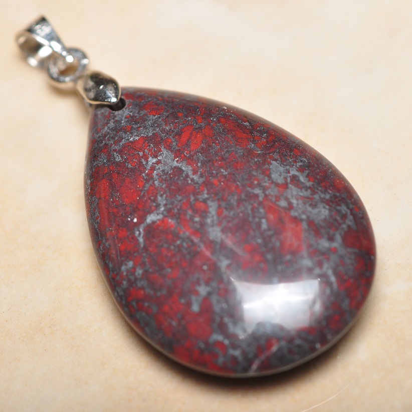 Extremely Red Natural Bloodstone Jasper 925 18K WG Clasp 1.5" Pendant # ...