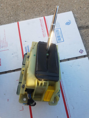 08 09 10 11 2008 MERCEDES C300 C350 TRANSMISSION SHIFT SHIFTER 204 267 ...