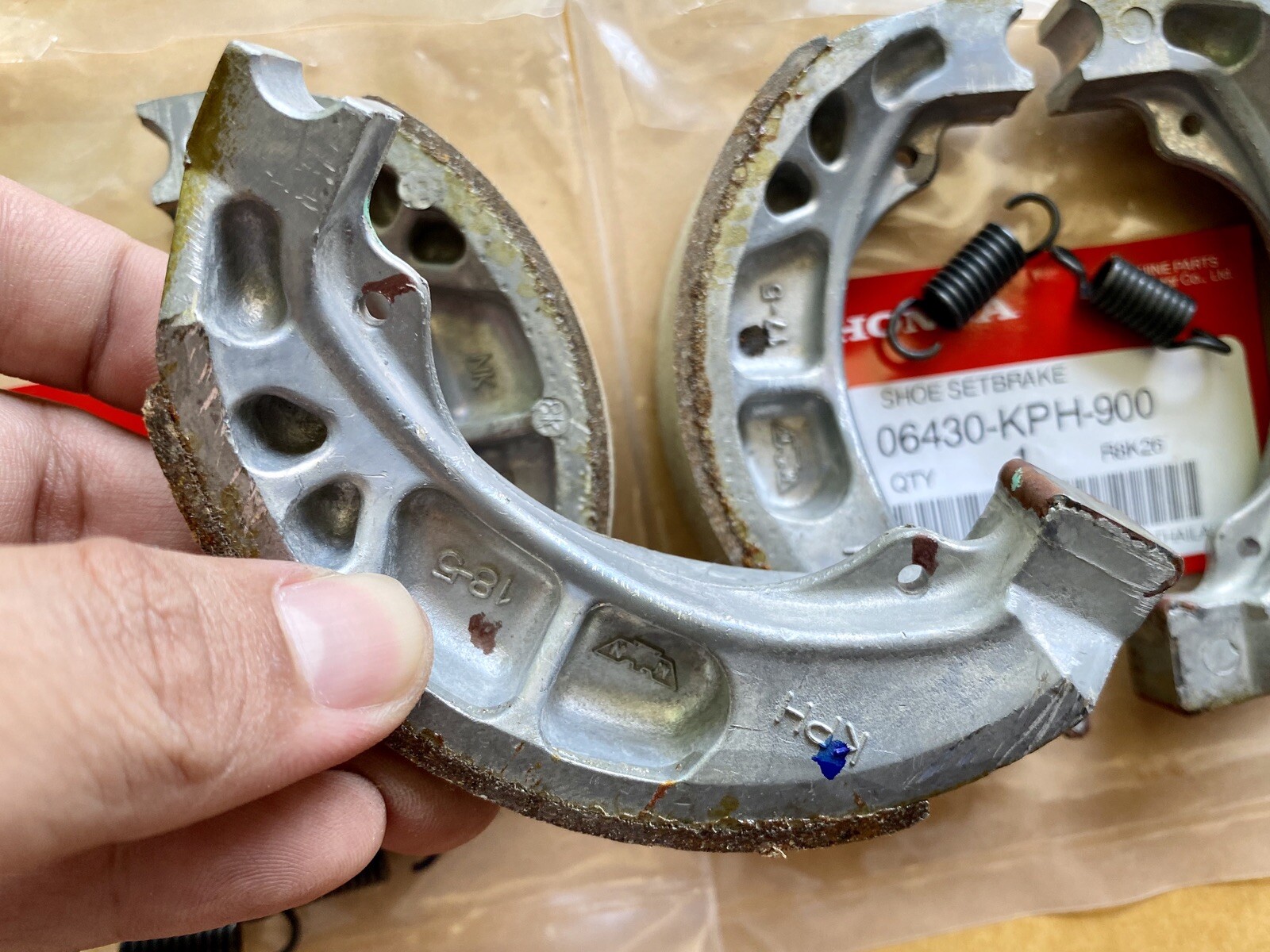 HONDA CB100 CB125S CL100 CL125S S90 CL90 C200 C110 CT90 BRAKE SHOE 2 ...