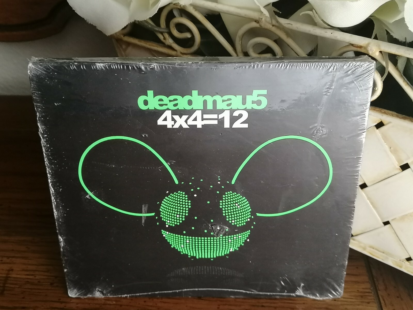 Deadmau5 Album Cover 4x4=12