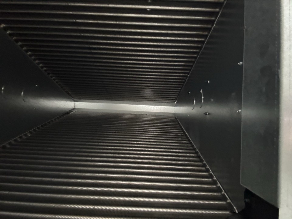 New Goodman 4 or 5 Ton Evaporator Coil With Internal TXV Upflow ...