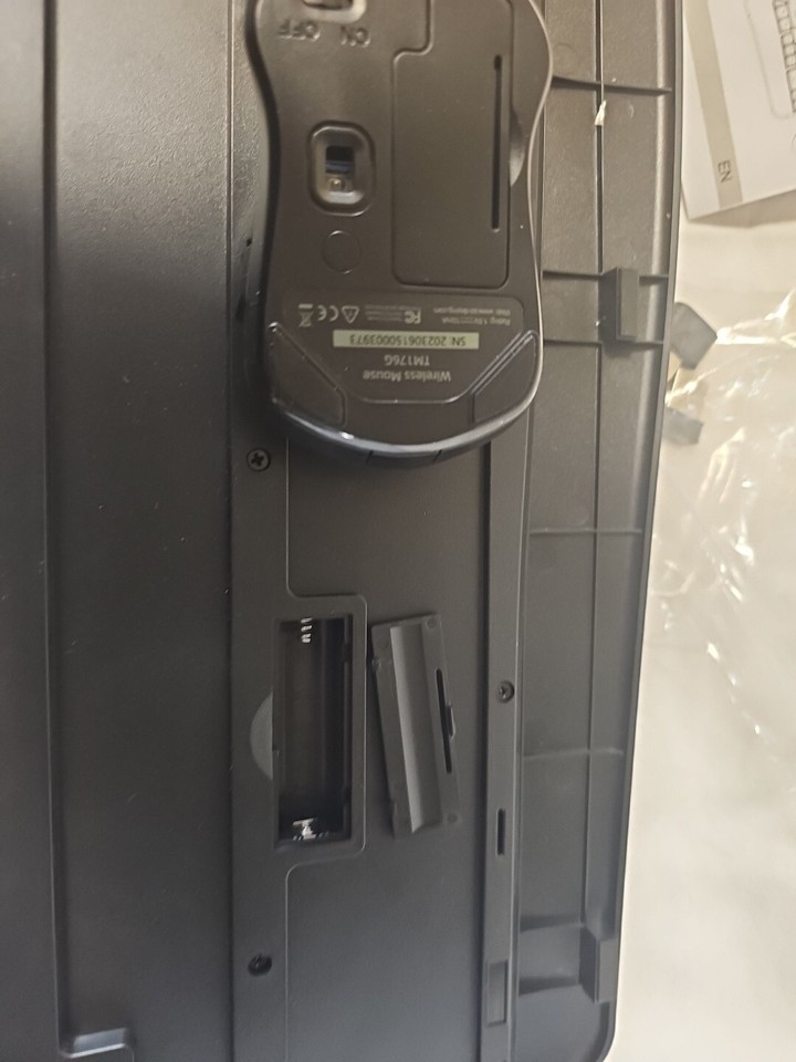 EDJO Wireless Keyboard and Mouse, 2.4G Full-Sized Ergonomic W/dongles ...